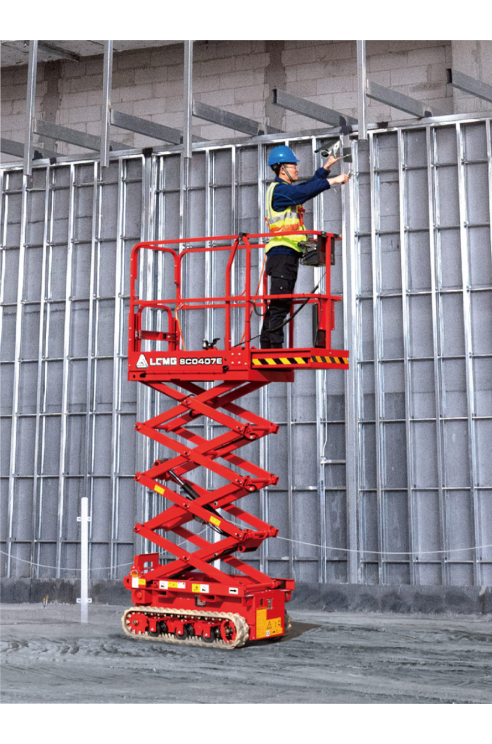 LGMG SC0407E Crawler Scissor Lift
